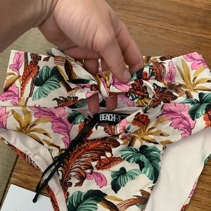 Beach Riot | Swim | Nwt Beach Riot Emma Bikini Bottoms In Tropical ...